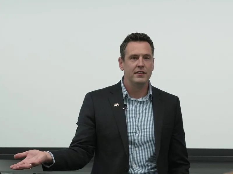 Lahn’s Iowa victory galvanizes other MAHA Republicans | Agri-Pulse ...